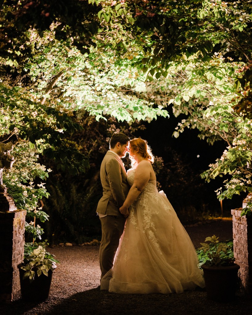 A Look into Vanessa and Robert's Magical Wedding at Lakewold Gardens by a Vancouver WA Wedding ...